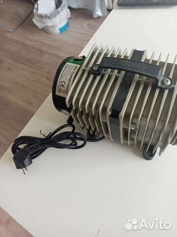 Компрессор воздушный для аквариума